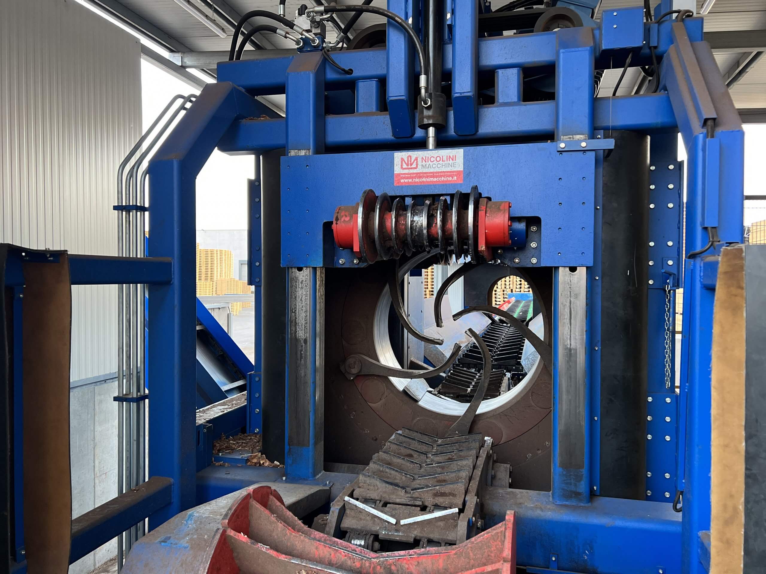 Macchina scortecciatrice per segherie, scortecciatore tronchi